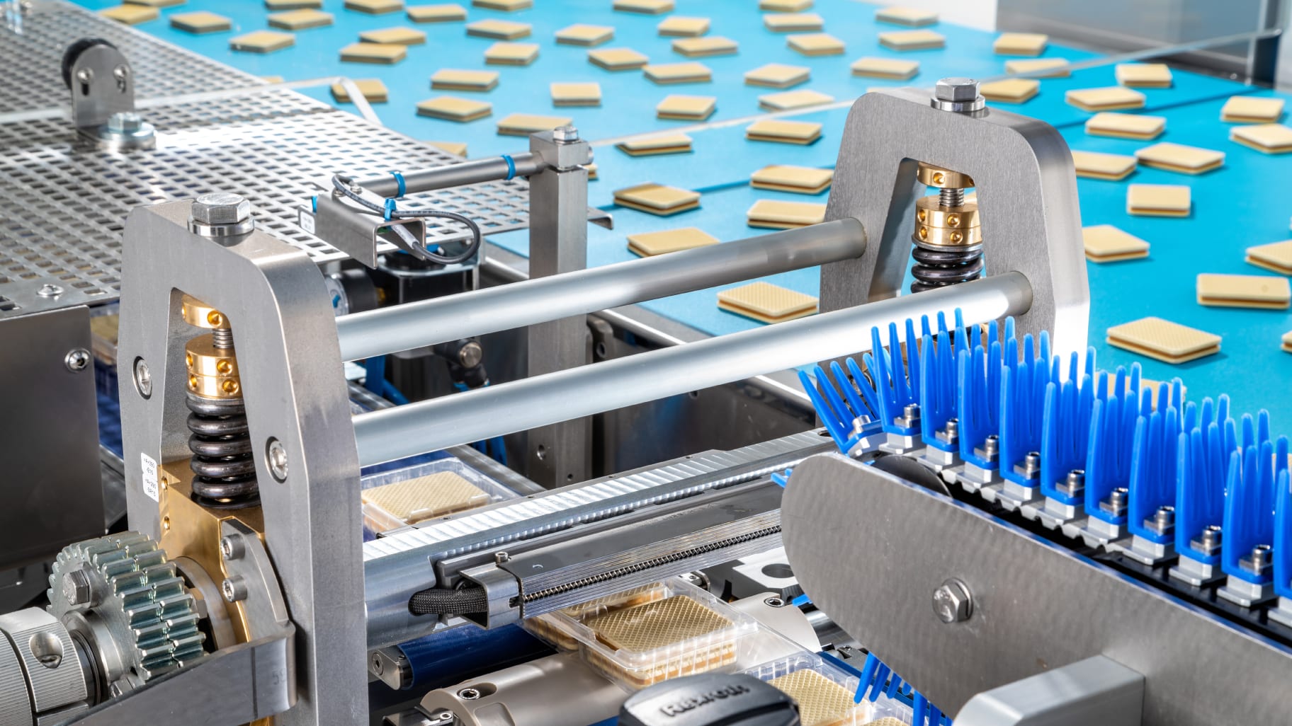 Flowpack sealing systems with greater flexibility | Schubert Group